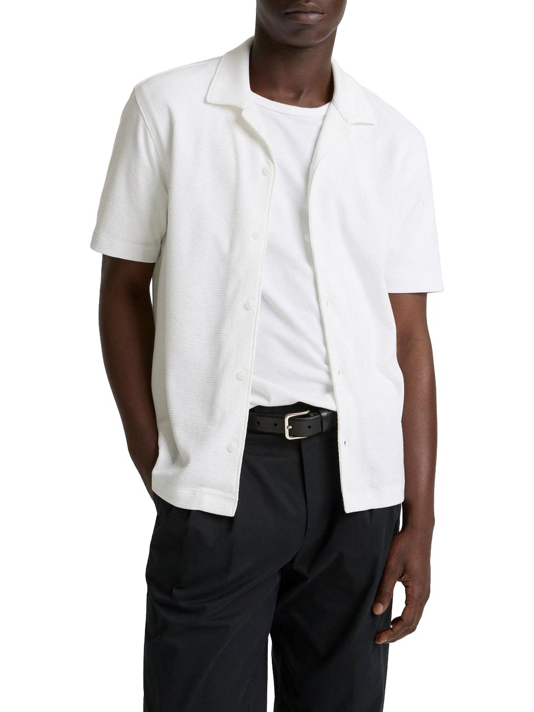VINCE men's mesh-knit cotton-blend cabana shirt